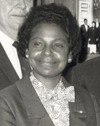 Faith Bandler's gloves | National Museum of Australia