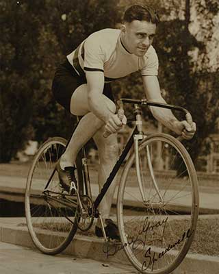 Dunc Gray: Cycling champion for the ages | National Museum of Australia