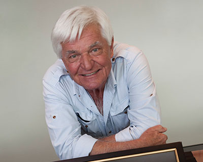Olympic swimming medals of John Konrads | National Museum of Australia